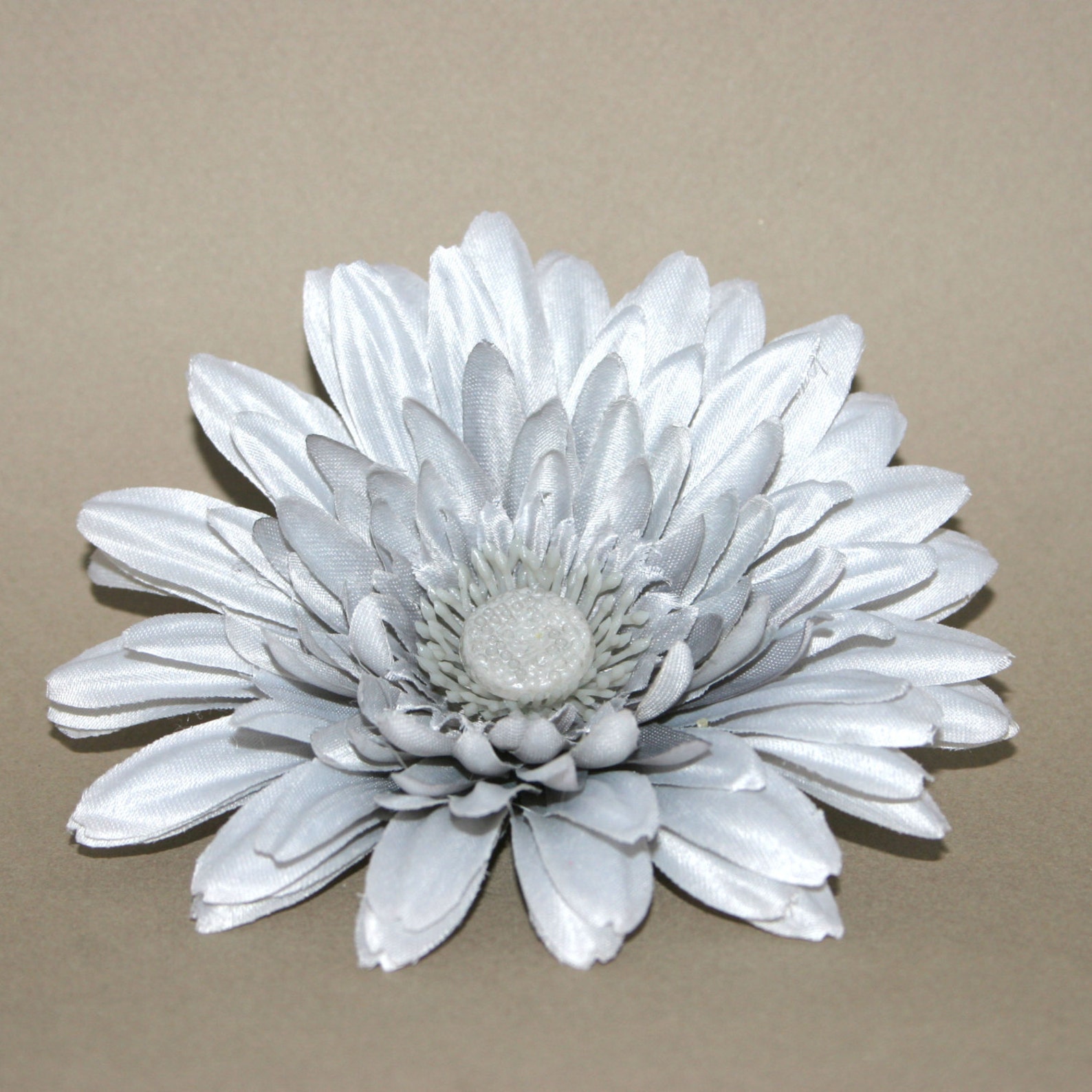 Light Grey or Gray Daisy Artificial Flowers Silk Flowers - Etsy