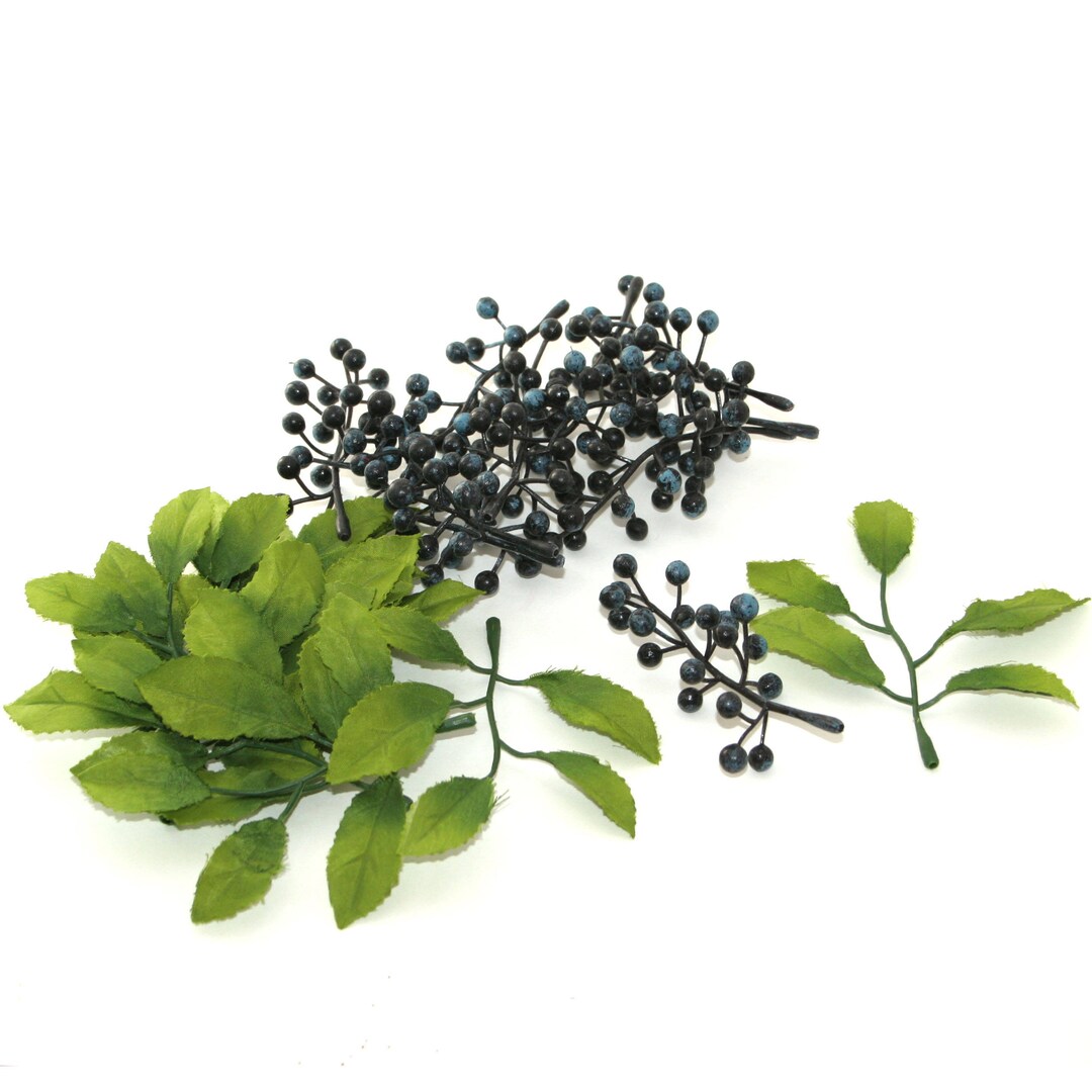 10 Navy Blue Choke Berry Sprigs and 10 Leaf Stems - Odd Floral - 20 ...