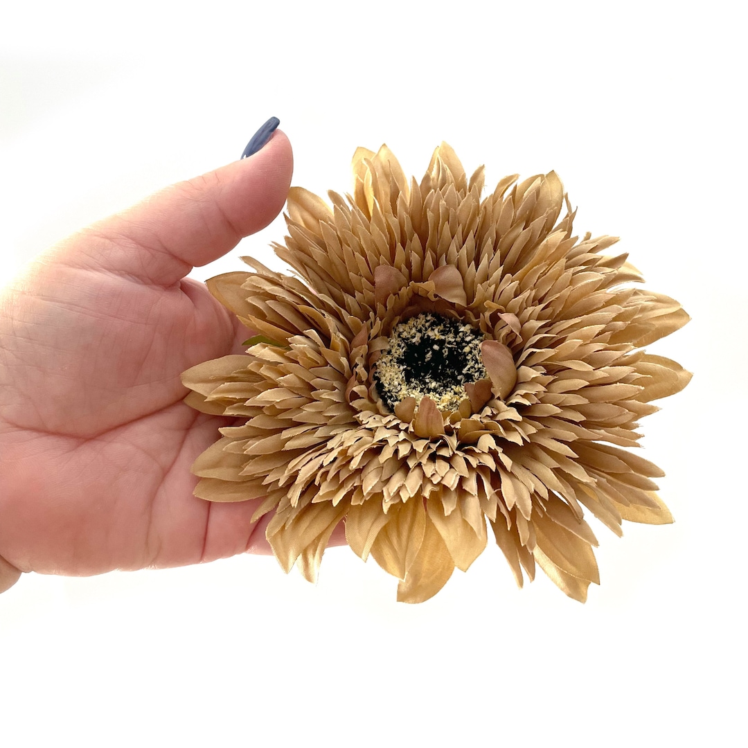 Jumbo Beige Spider Daisy - Artificial Flower Head, Silk Flower Head - 6 ...