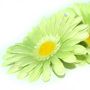 2 Light Green Daisies Arificial Flowers, Silk Flowers - Etsy