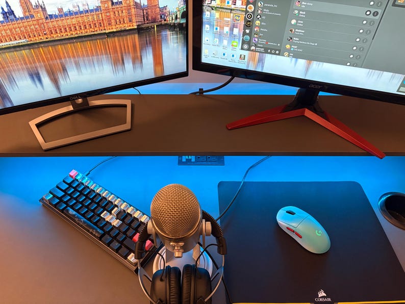 Custom Logitech G Pro Wireless Gaming Mouse – Stand Out With a One-of-a ...