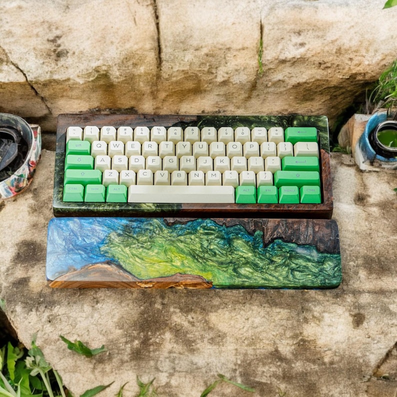 Dark Green Resin & Walnut Wood Keyboard Case, Handcrafted Keyboard ...