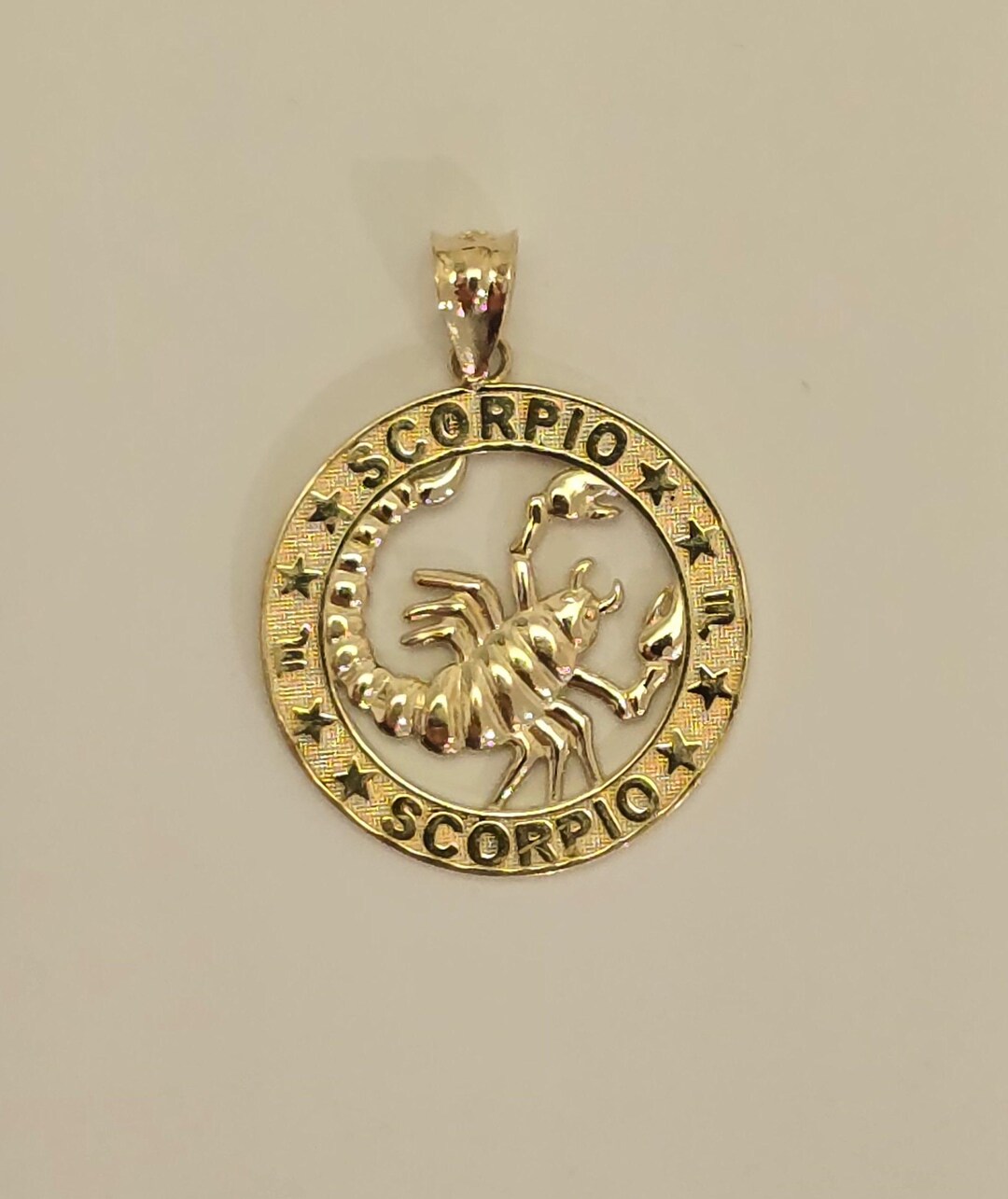 14k Yellow Solid Gold Scorpion Zodiac Sign Round Pendant 22 Mm - Etsy