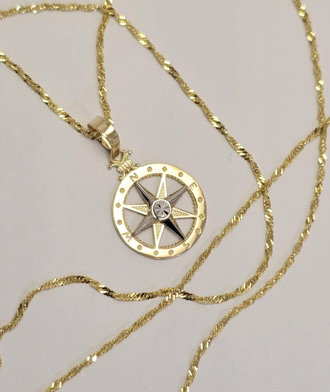 14k Solid 2 Tone Gold Compass Brujula CZ Pendant 15 Mm - Etsy