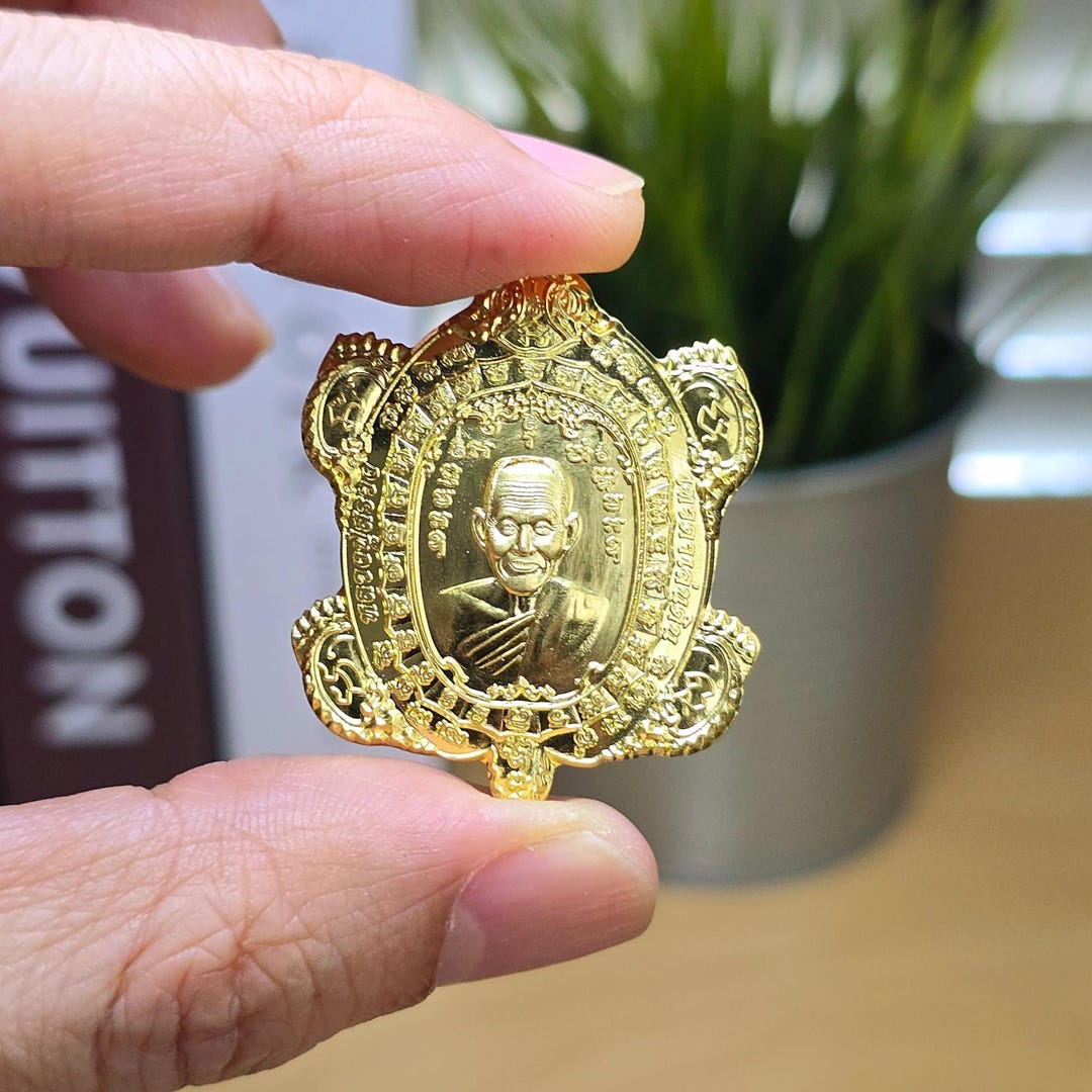 Luang Pu Suang Turtle Amulet – “father Makes You Rich” Edition | Thai ...