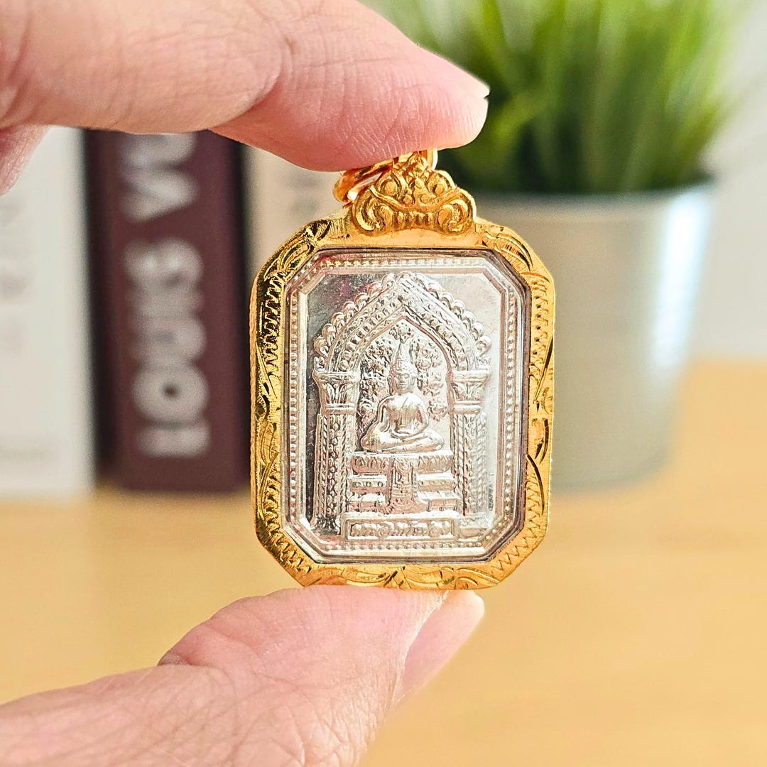 Phra in Plaeng Amulet | Thai Indra Transformation Talisman for Power ...