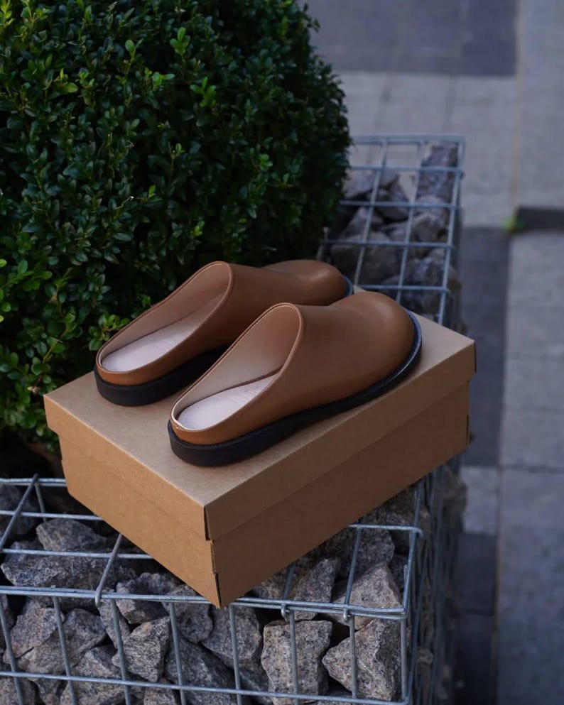 Black Leather Mules | Wide Toe Box Shoes Women | Clogs Shoes for Women ...