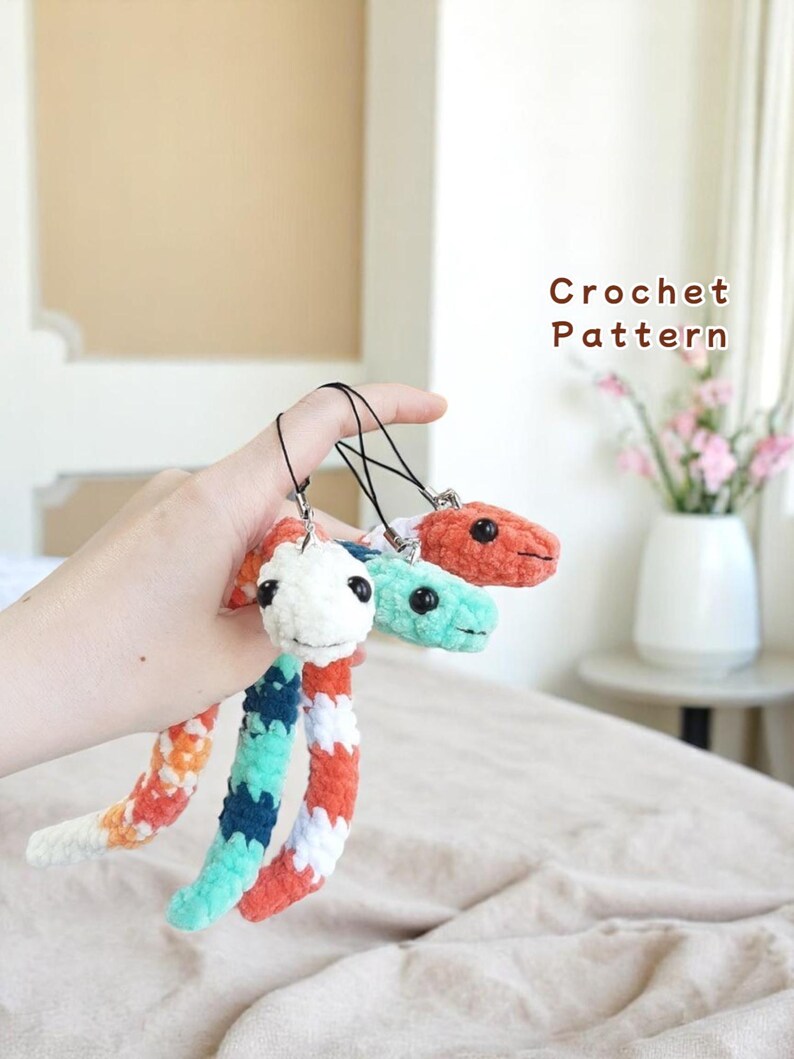 Snake Keychain Crochet Pattern PDF, No Sew Amigurumi, DIY Amigurumi ...