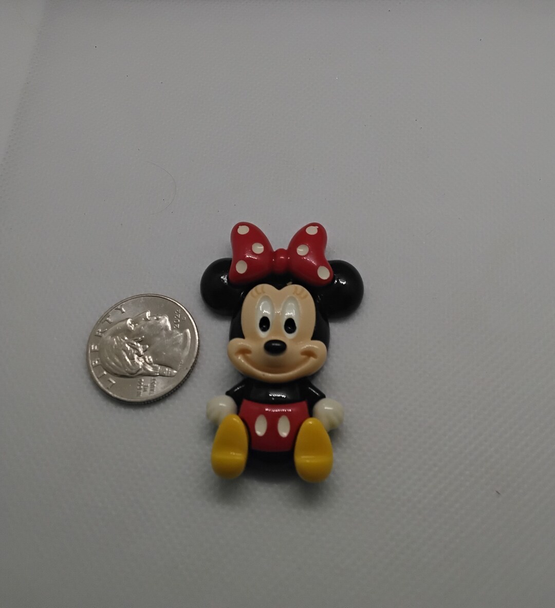 Minnie Mouse Resin #233 - Etsy