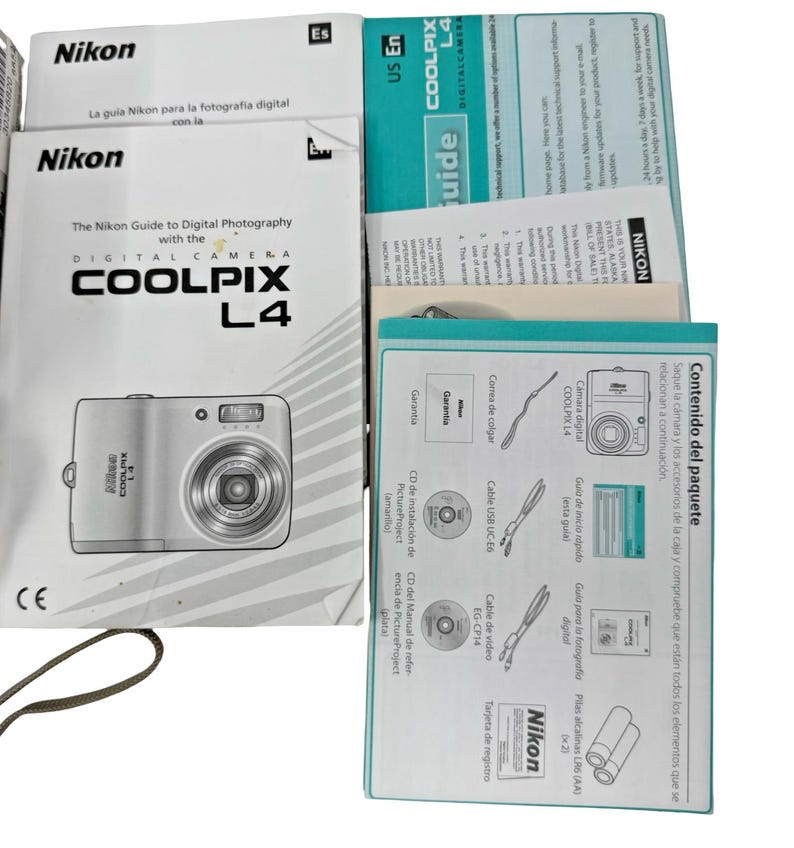 Nikon Coolpix L4 4.0MP Compact Digital Camera Silver Digi Cam Bundle ...