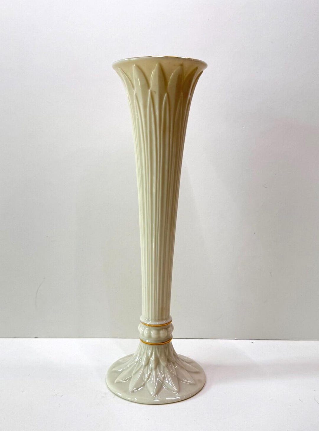 Lenox Fluted 9 Bud Vase 24k Gold Trim Tivoli Collection Made in USA - Etsy