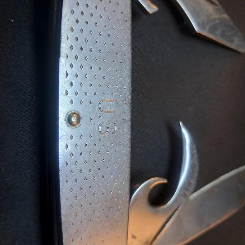 Vintage 1974 U.S. Camillus Military Pocket Knife - Great Vintage ...