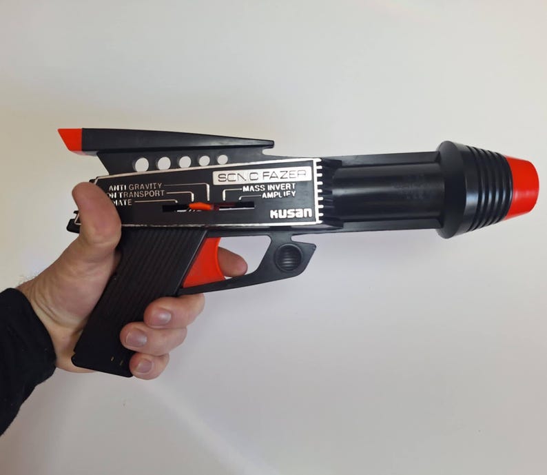 Kusan Sonic Fazer 1970s Toy Laser Pistol – Working, Tested With Bonus ...