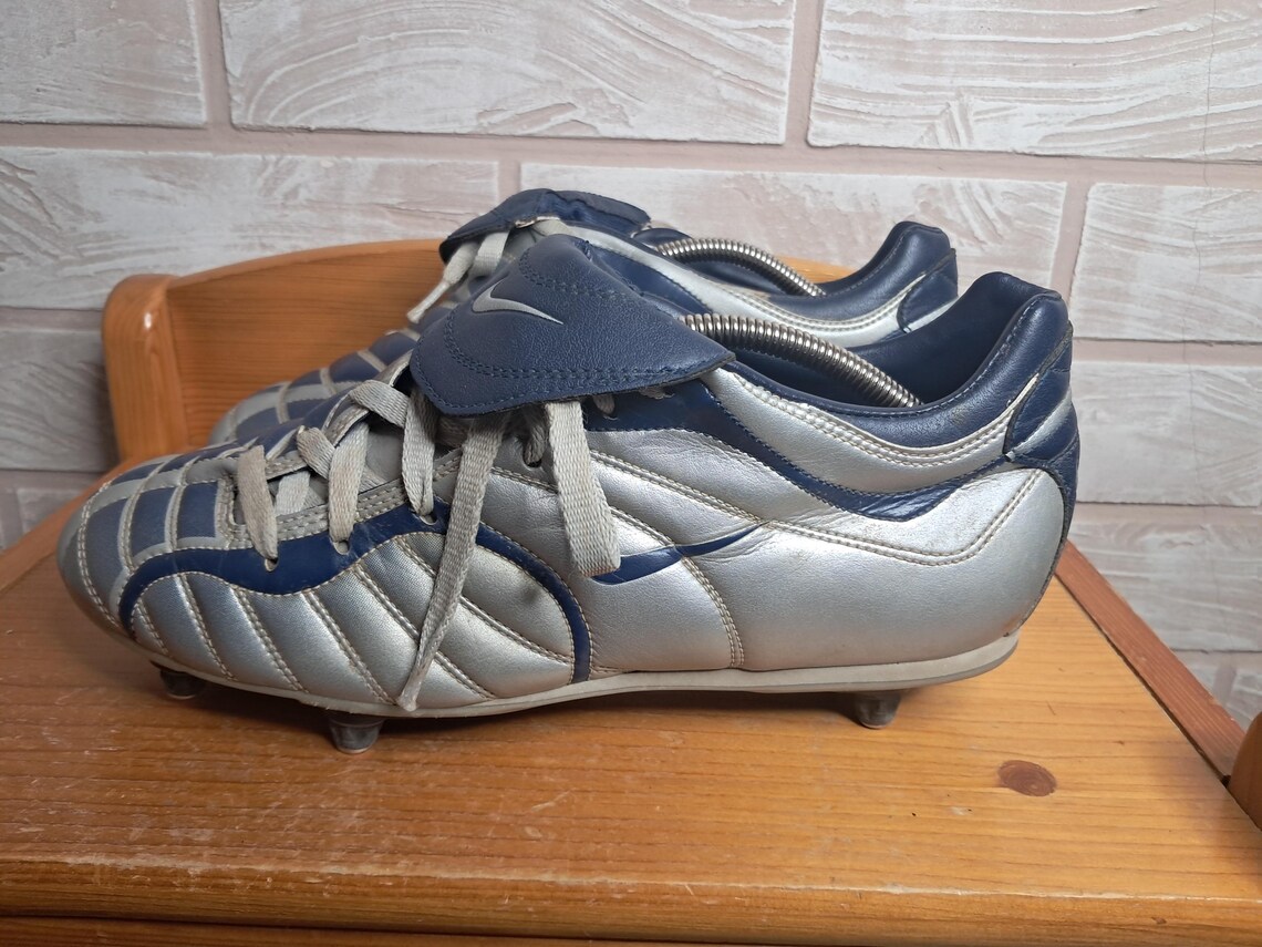 Nike Air Total 90 Soccer Cleats Football Boots Sz 11.5 US Vintage 2002 ...