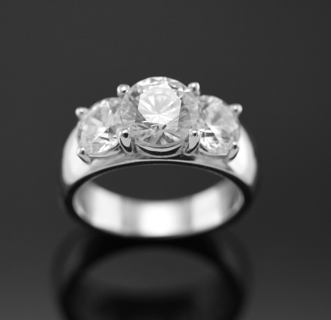 Three Stone Diamond Platinum Ring - Etsy