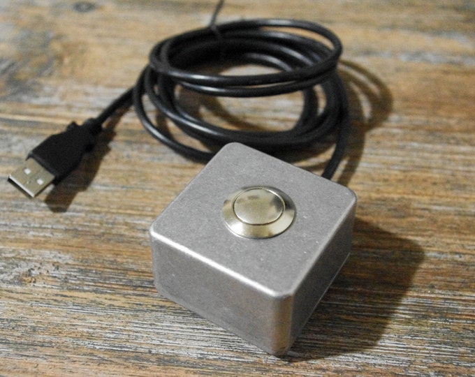 Mini Photobooth Button, USB Button, Go Button - Etsy