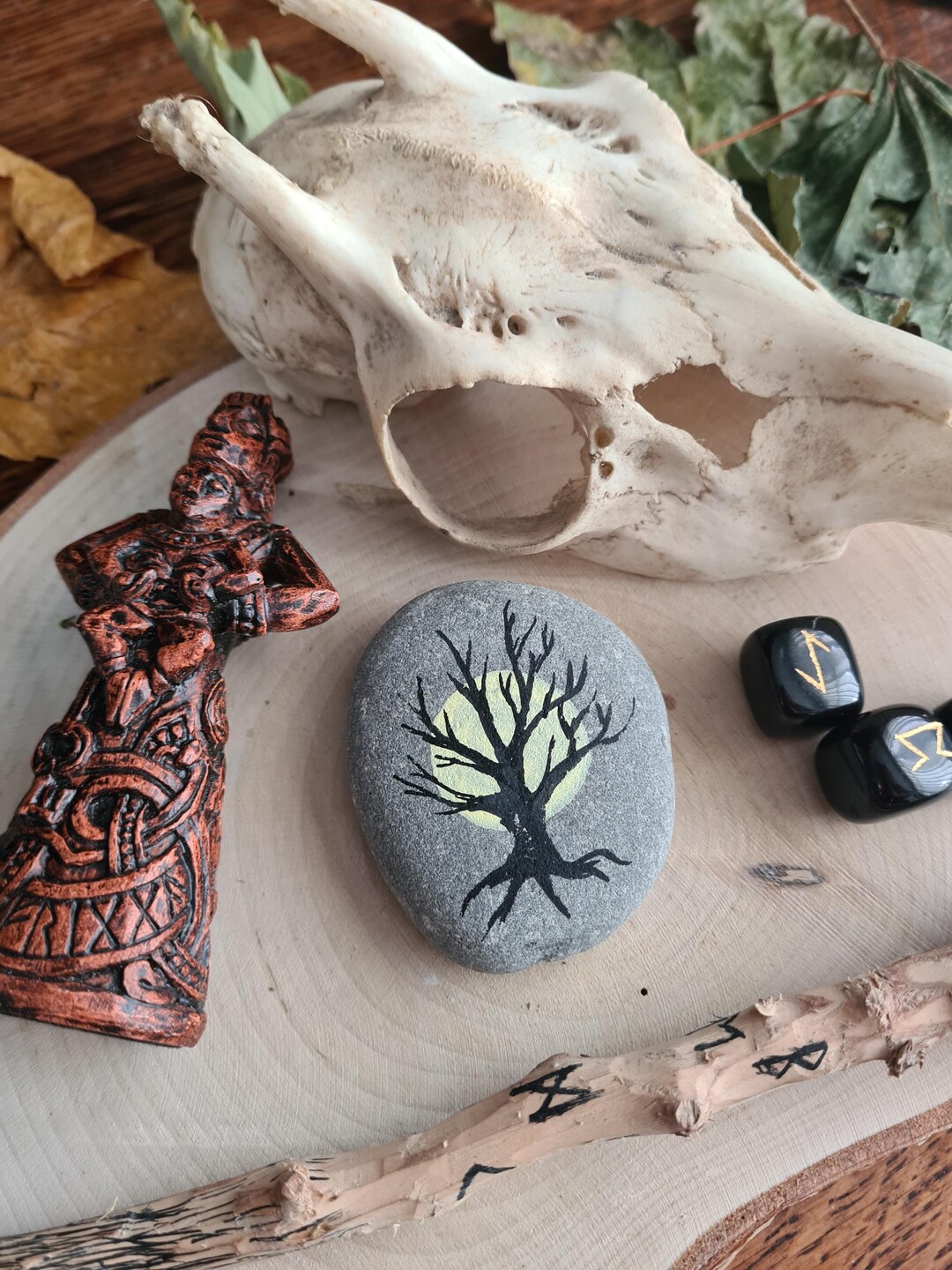 Oak Moon Altar Stone, Druid , Pagan, Asatru, Witchcraft, Wicca - Etsy