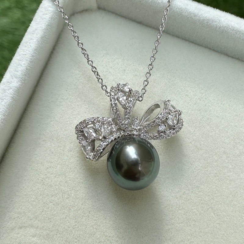 Ribbon Necklace - Etsy