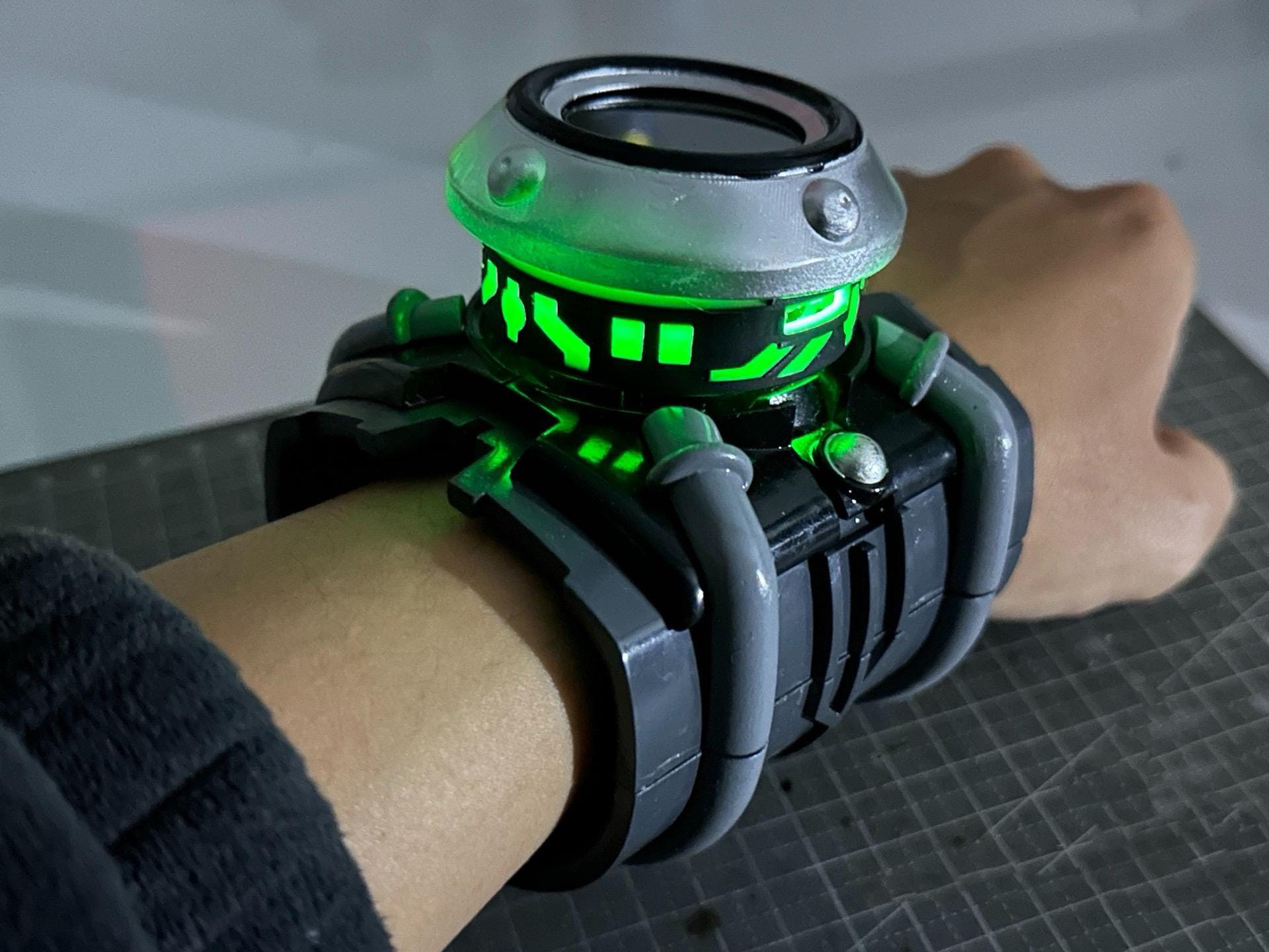 Ben 10 Omnitrix Cosplay Smartwatch – Slim Pop-up Version for Samsung ...