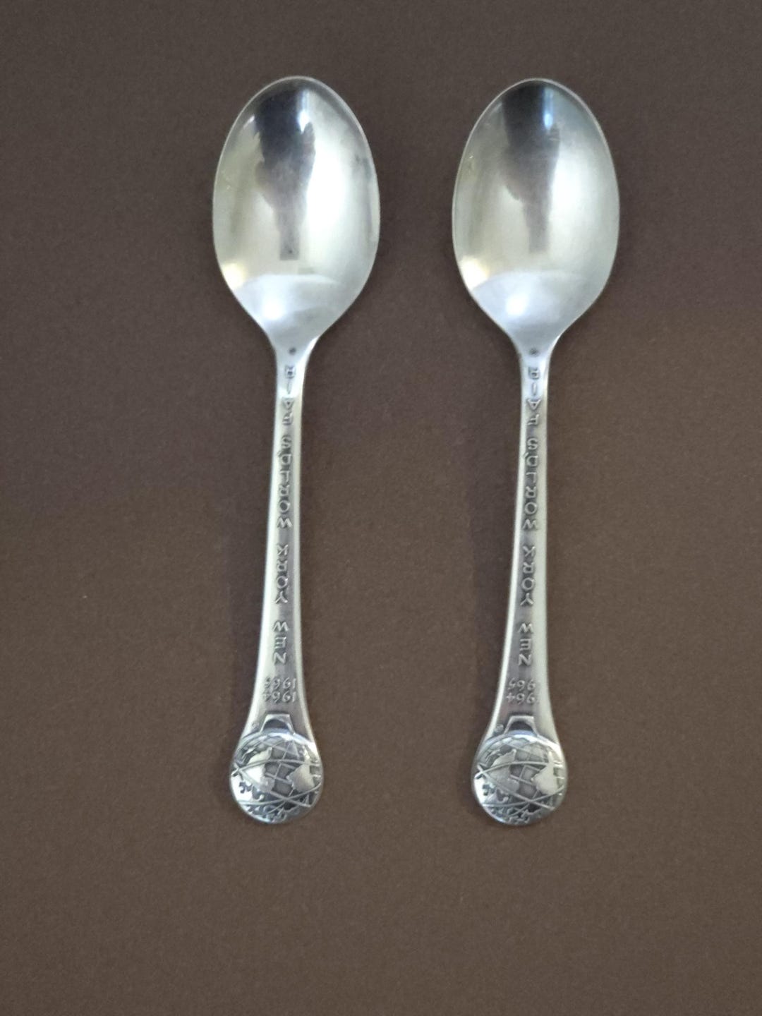 New York Worlds Fair 1964 1965 Souvenir Baby Spoon Oneida Silversmiths ...