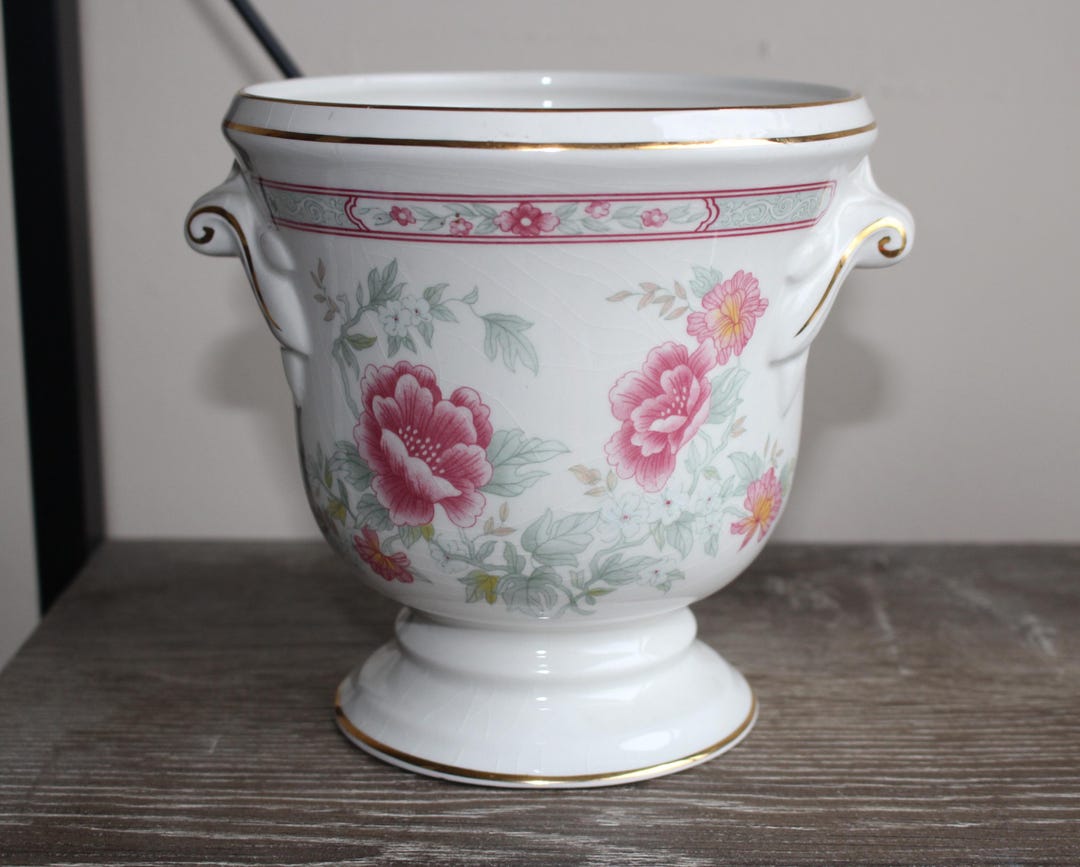 Vintage Planter - Royal Winton Floral Gold Gilt Ceramic Standing ...