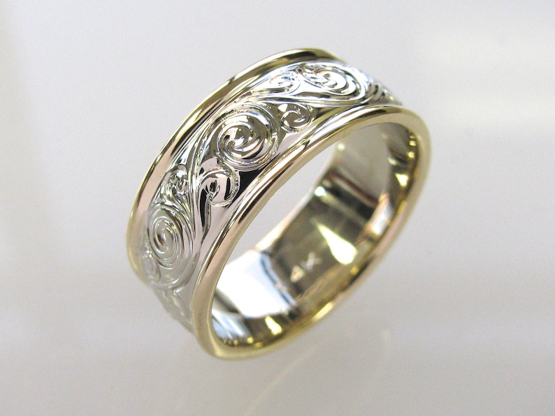 Two Tone Wedding Set With Fine Hand Engraving Made to Order - Etsy
