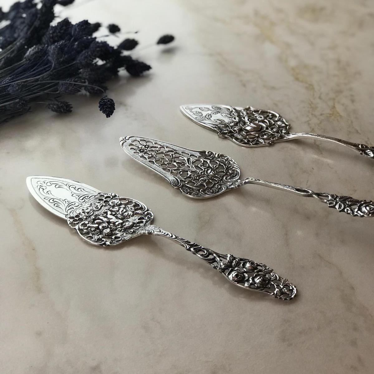 Exquisite Silver Flower Motif Cake Server Set, Luxury Gift for ...