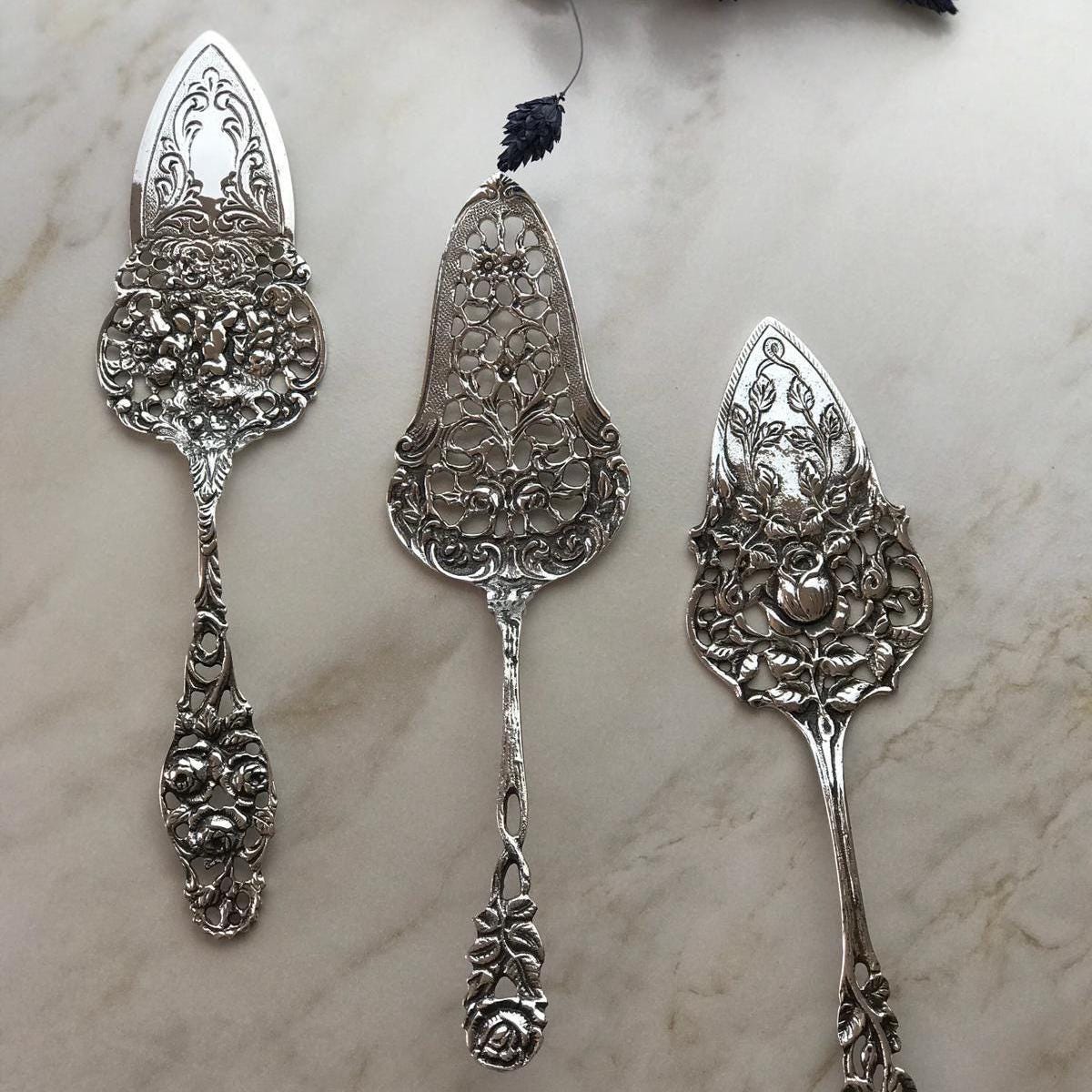 Exquisite Silver Flower Motif Cake Server Set, Luxury Gift for ...