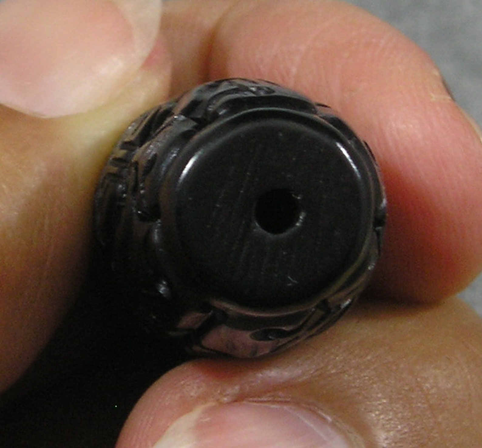 Carved Jet Lignite 29mm X 16mm 29x16mm 1 3/16" X 5/8" Oval Barrel Loose ...