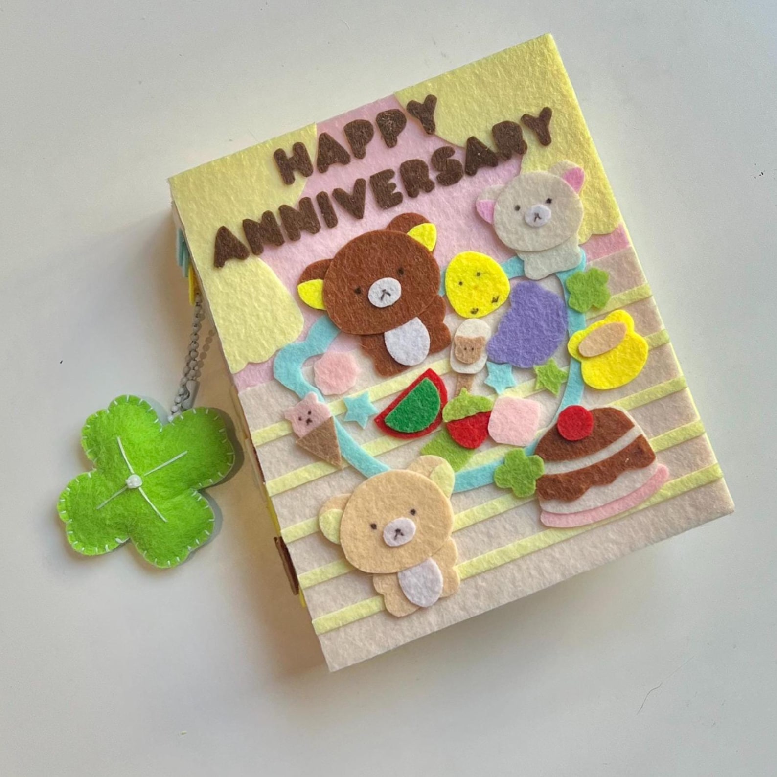Kawaii Bear Felt Photo Album: Handmade Scrapbook Gift - Etsy