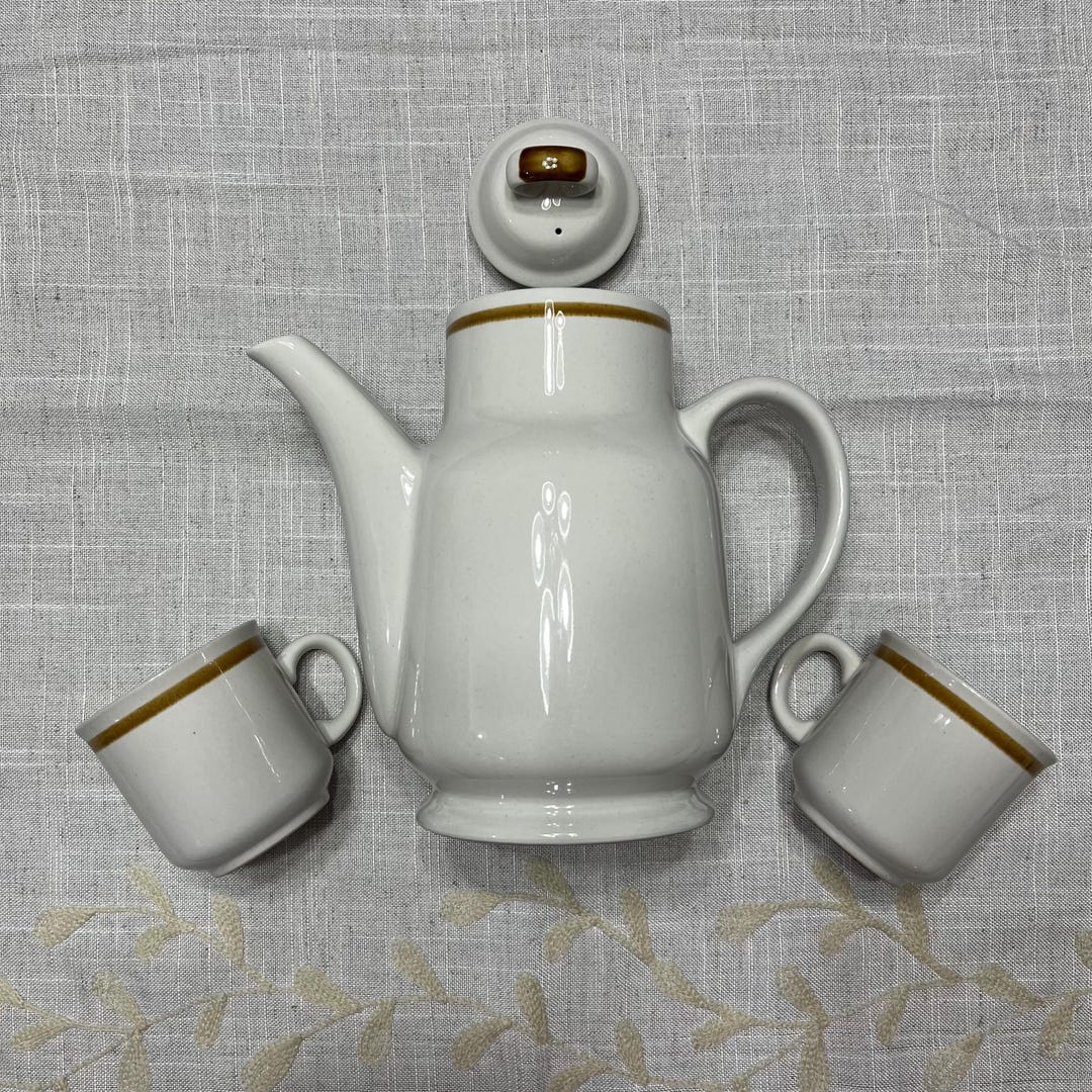 Vintage Mountain Wood Stoneware Coffee Pot and Cups, Made in Japan ...