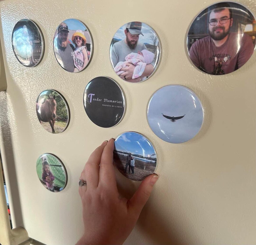 3 Round Photo Magnets, Customizable Photo Magnets, Photo Memories - Etsy