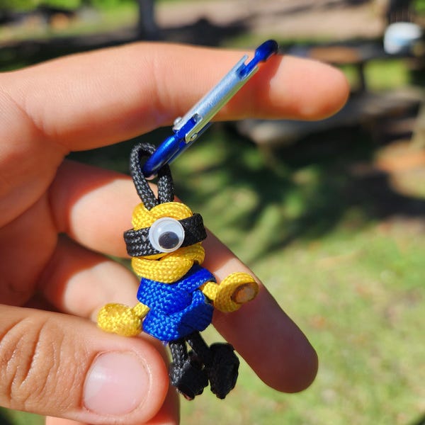 Paracord Buddy - Etsy