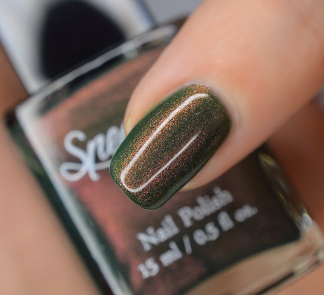 NOCTURNAL Multichrome Nail Polish Green to Red, Copper to Gold Color ...