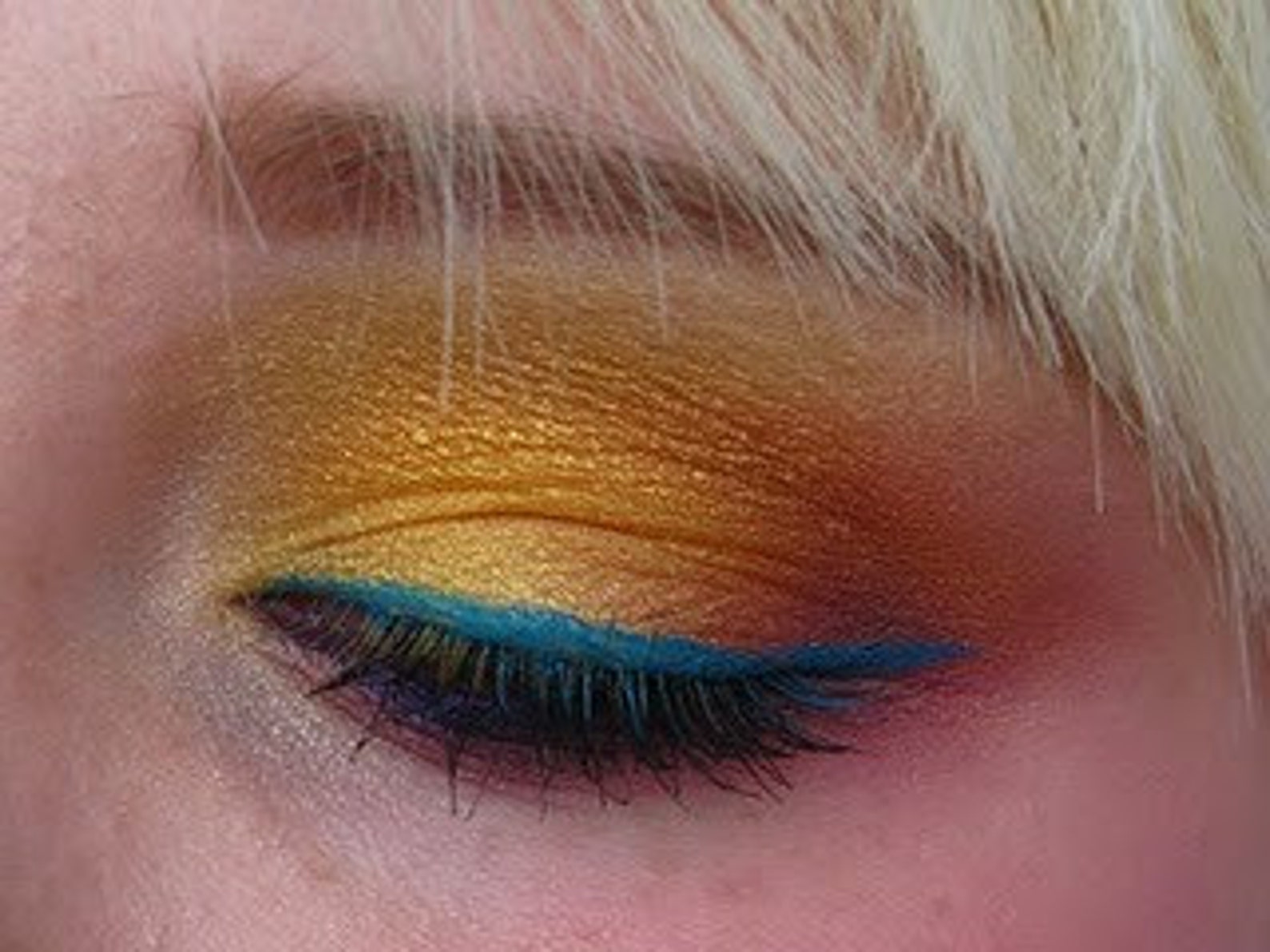 LEMON Bright Yellow Eyeshadow - Etsy
