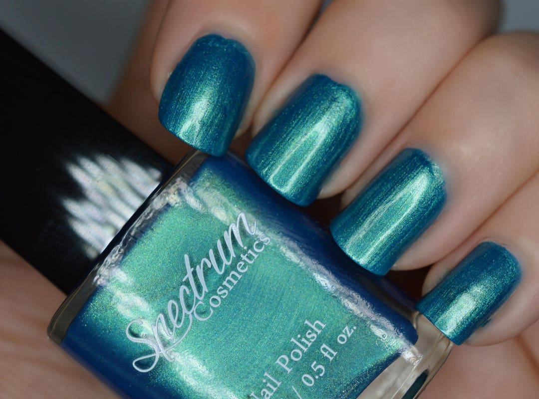 WARLOCK Blue Green Duochrome Nail Polish - Etsy