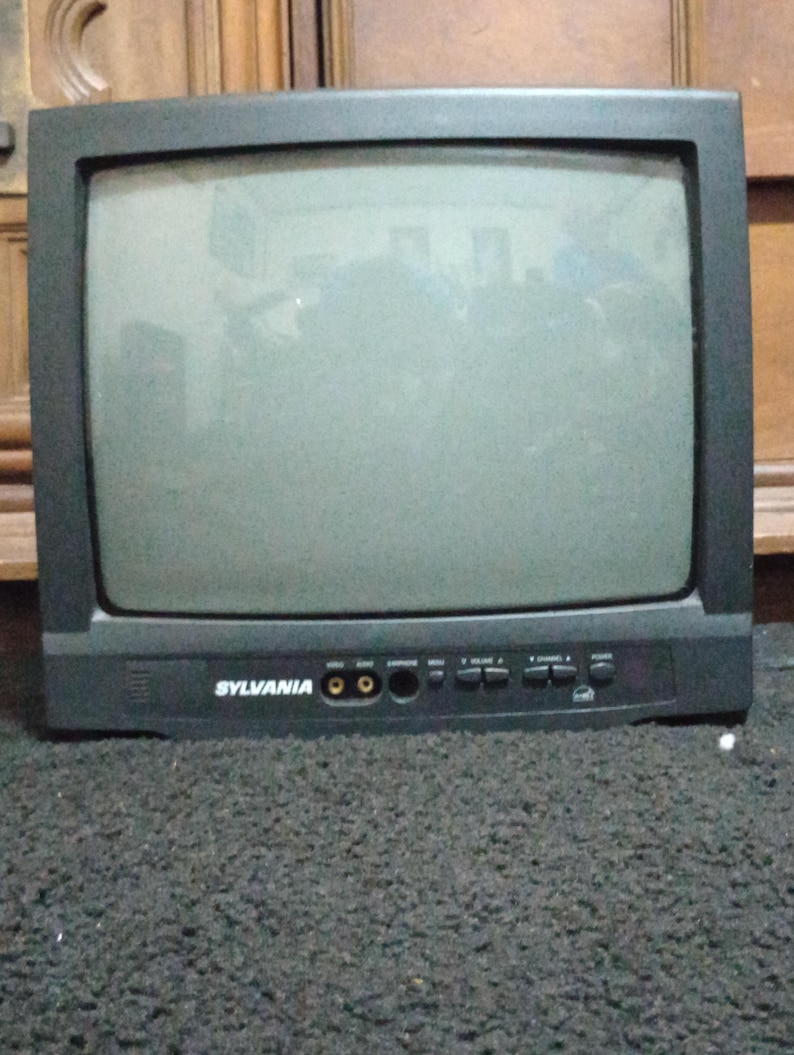 Vintage Sylvania TVK131 Television 13 TV Retro Tube CRT Gaming No ...