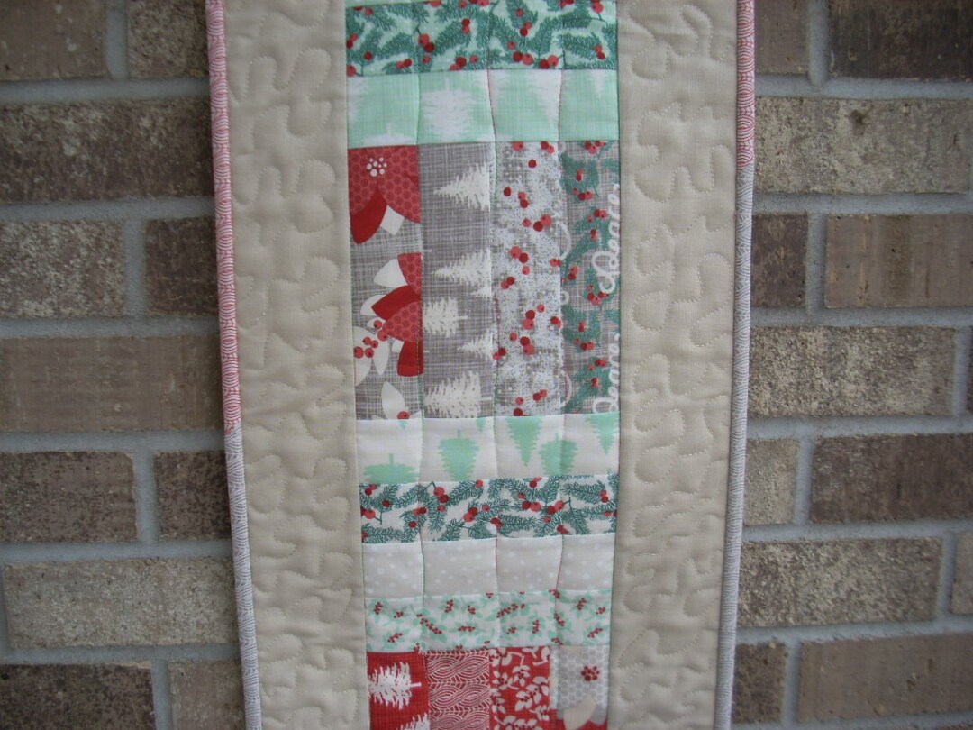 Winterberry Tablerunner Pattern Sheet - Etsy