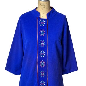 1970s Blue Velour Robe With Embroidery and Mandarin Collar Size M/L - Etsy