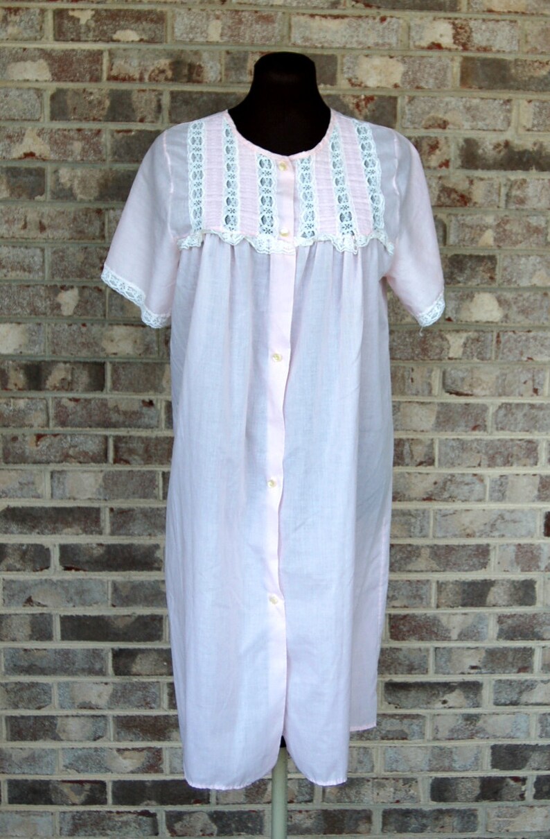 Pink House Coat Dressing Gown Pink White Lace and Smocking - Etsy