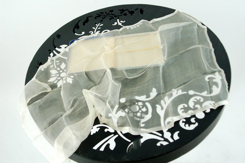 Victorian Hanky Box Child's Nursery Rhyme Handkerchief Cardboard Box ...