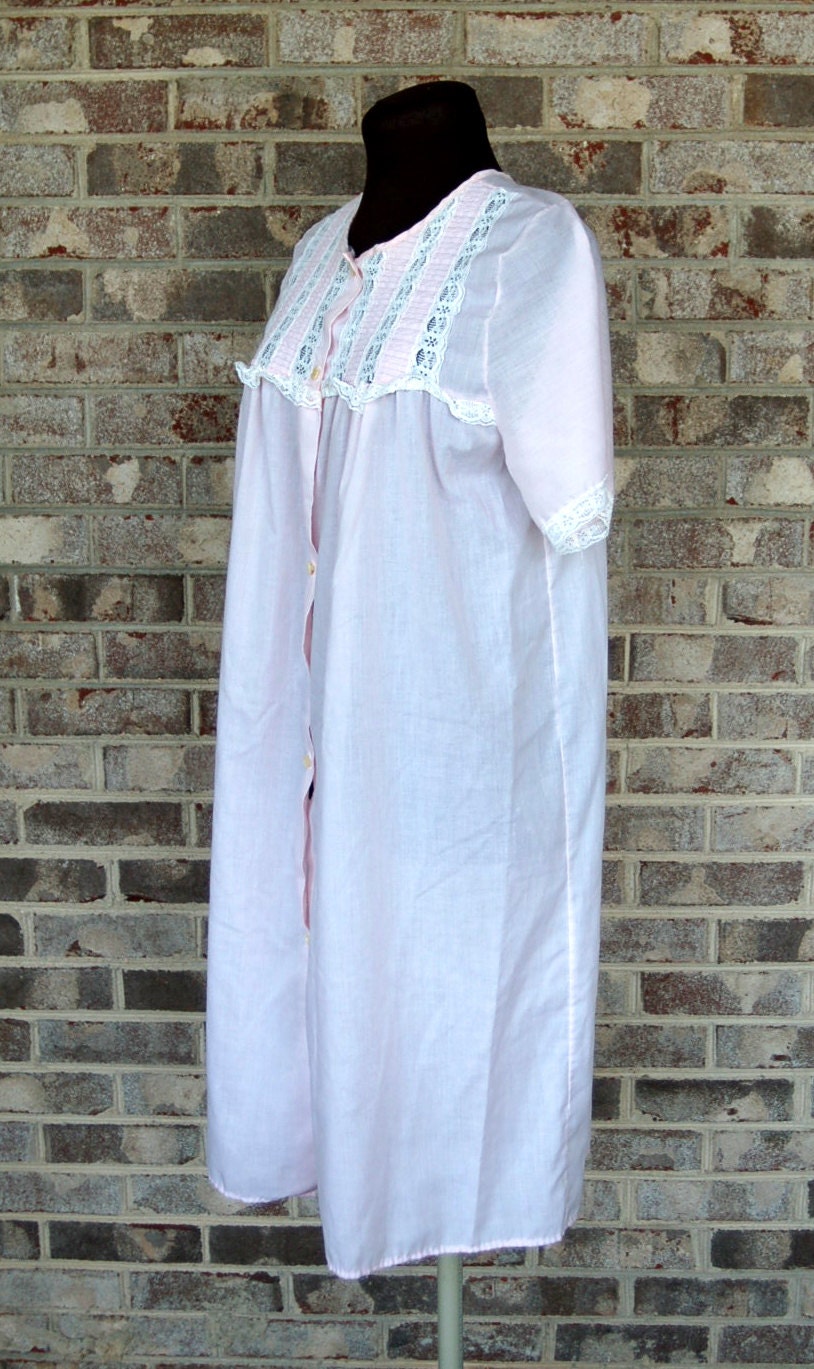 Pink House Coat Dressing Gown Pink White Lace and Smocking - Etsy