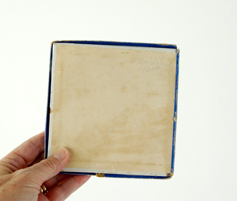 Victorian Hanky Box Child's Nursery Rhyme Handkerchief Cardboard Box ...