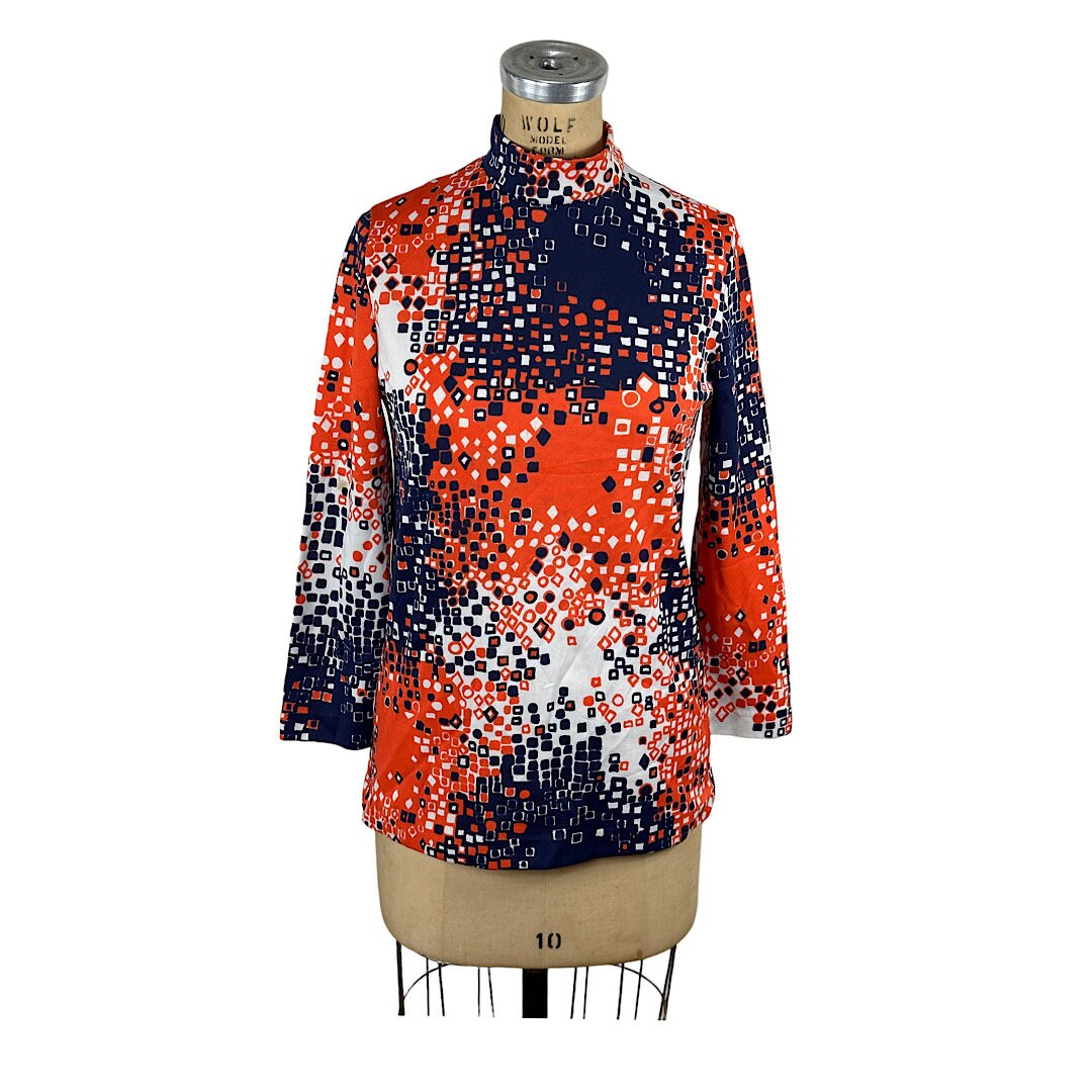 1960s 70s Mod Turtleneck Back Zipper Top Size M/L by Trissi - Etsy