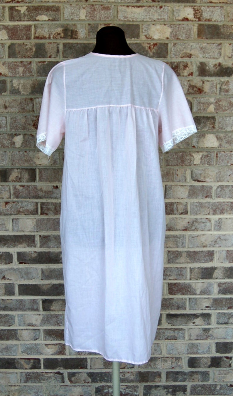 Pink House Coat Dressing Gown Pink White Lace and Smocking - Etsy