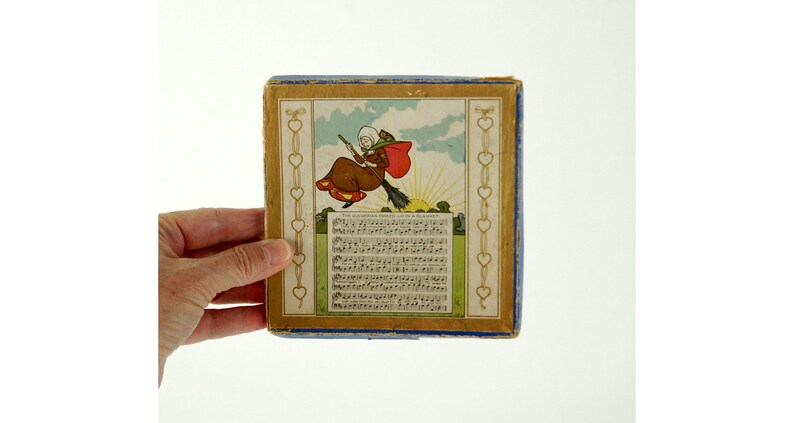 Victorian Hanky Box Child's Nursery Rhyme Handkerchief Cardboard Box ...
