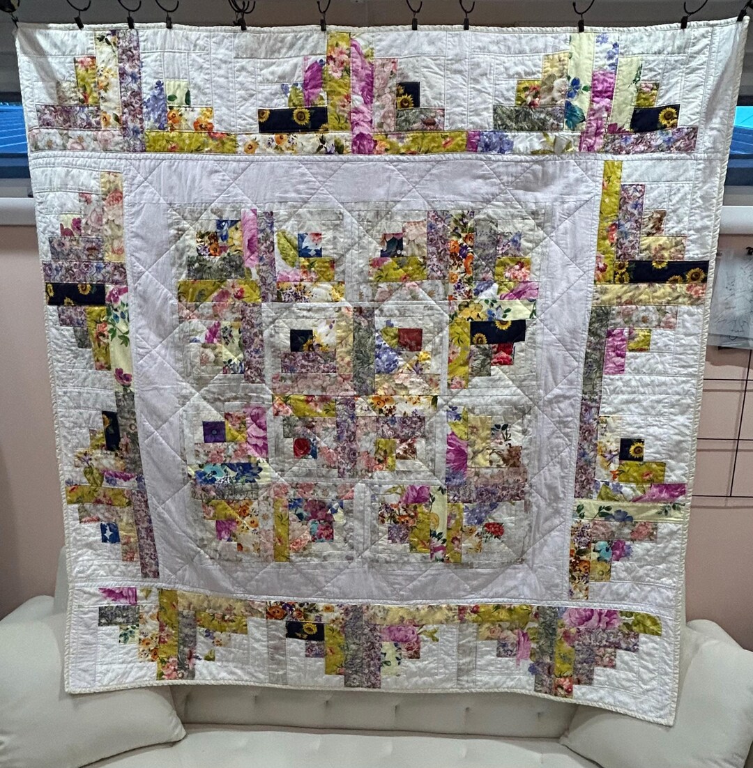 Spring Floral Log Cabin Throw Quilt: Wildflower Garden Theme - Etsy
