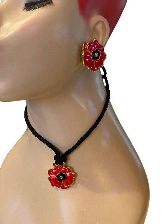 escada vintage enamel poppy - Gem escada vintage enamel poppy - Gem