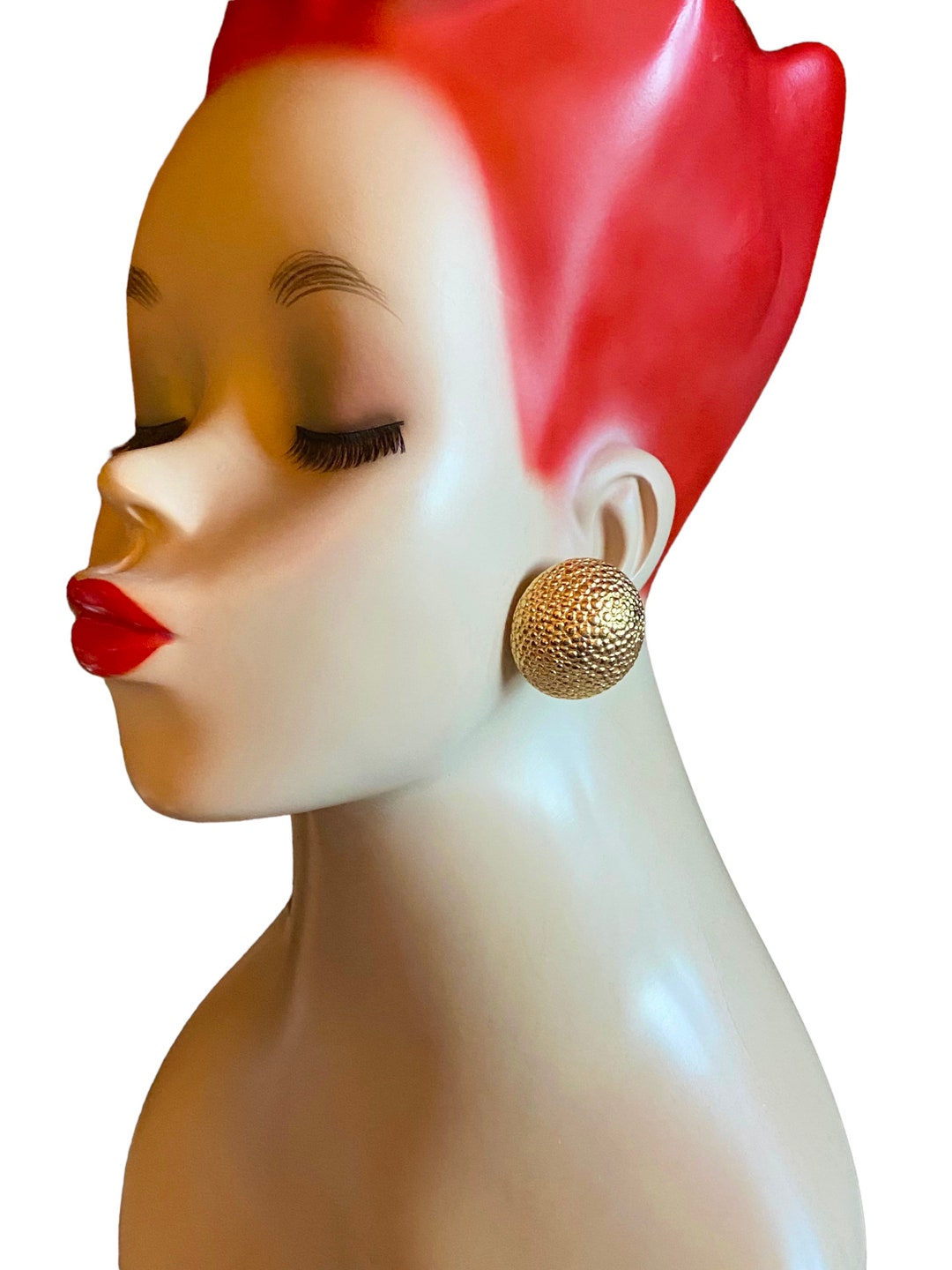 Vintage St John Gold Plated Bumpy Planet Hammered Oversized Button Clip ...