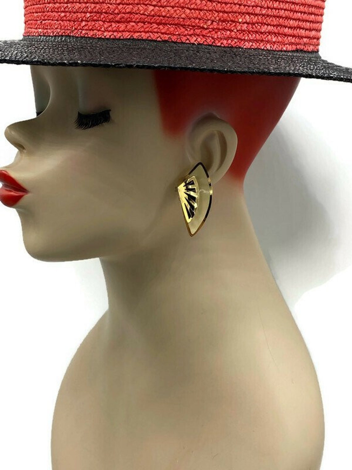 Vtg Triangle Cream Enamel Gold Reticulated Window Pierced - Etsy